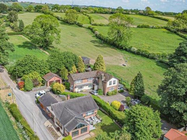House 4 Bedroom For Sale Staffordshire Staffordshire 750000 ELS100988073