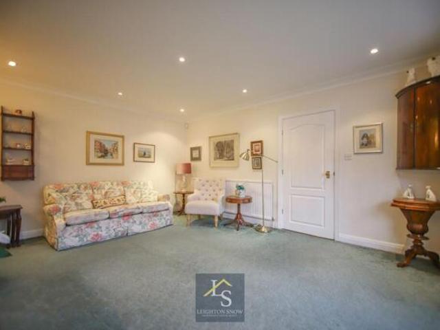 House 4 Bedroom For Sale Stockport Stockport 625000 ELS99092343