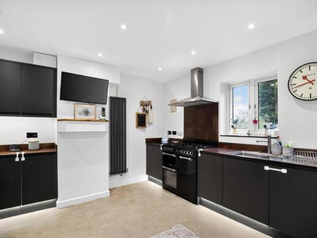 House 4 Bedroom For Sale Stoke On Trent Stoke On Trent 390000 ES98903239