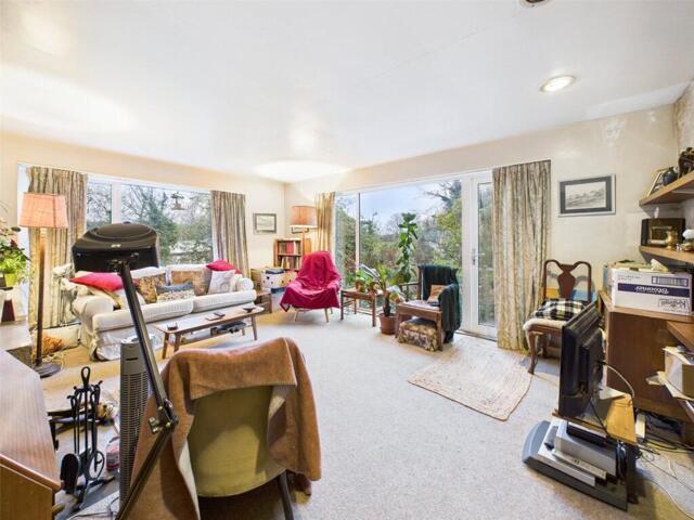 House 4 Bedroom For Sale Stratton Wiltshire 475000 ES100881400