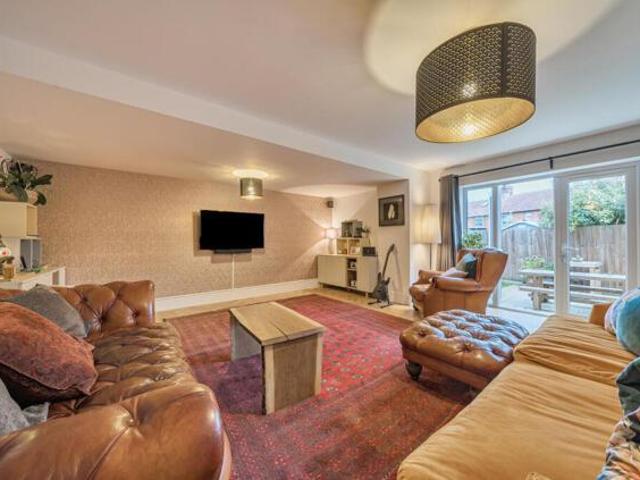 House 4 Bedroom For Sale Street Somerset 415000 ELS98800880