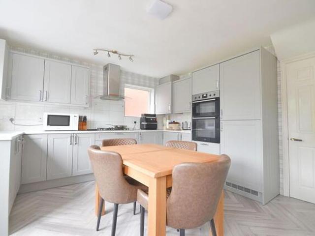 House 4 Bedroom For Sale Stretton Staffordshire 330000 ELS99688401