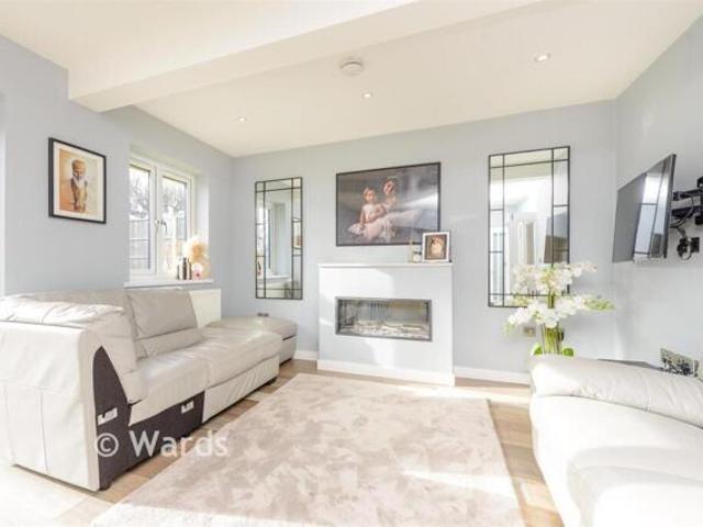House 4 Bedroom For Sale Strood Kent 396500 ES99345110