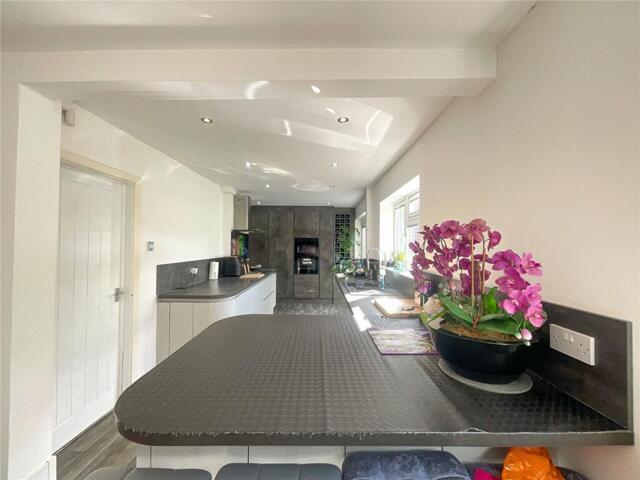 House 4 Bedroom For Sale Sutton Coldfield Birmingham 489000 ES99986345