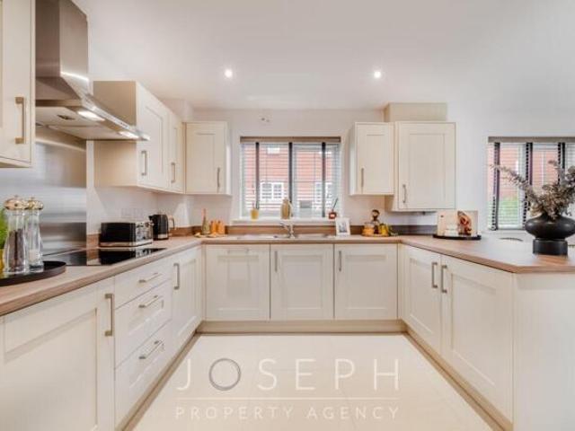 House 4 Bedroom For Sale Suffolk Suffolk 472995 ES100825018