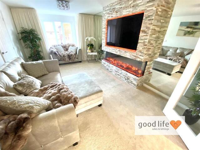 House 4 Bedroom For Sale Sunderland Tyne Y Wear 450000 ES100824835
