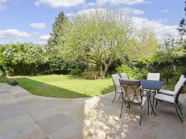 House 4 Bedroom For Sale Surrey Great London 1200000 ELS101675614
