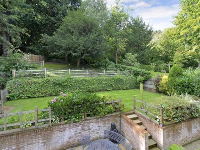 House 4 Bedroom For Sale Surrey Great London 1250000 ELS100615158