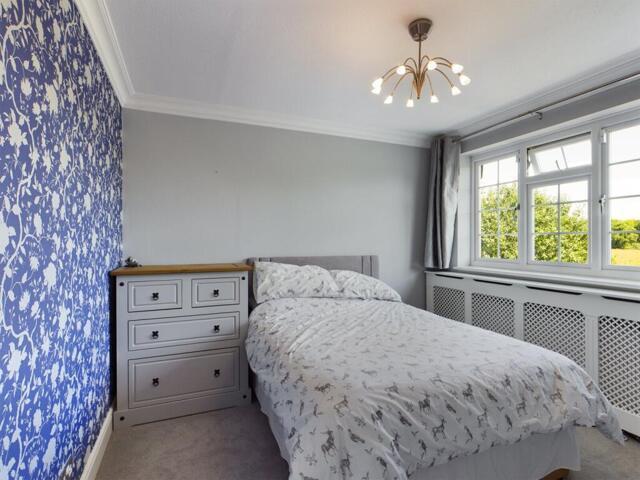 House 4 Bedroom For Sale Surrey Surrey 784950 ES99773958