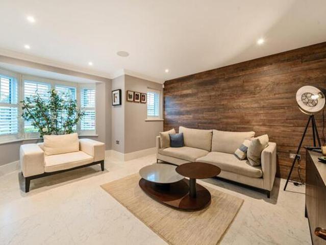 House 4 Bedroom For Sale Surrey Surrey 1150000 ELS100132379