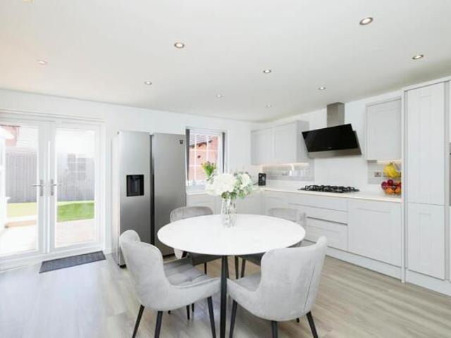 House 4 Bedroom For Sale Swadlincote Derbyshire 395000 ELS102023806