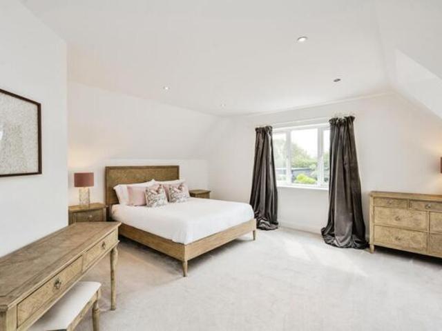 House 4 Bedroom For Sale Swansea Swansea 590000 ELS98903461