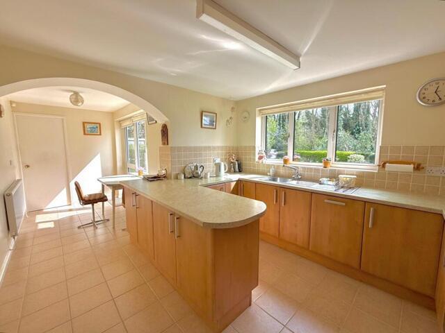 House 4 Bedroom For Sale Swindon Wiltshire 675000 ELS101955485