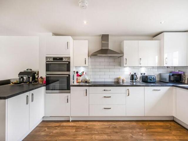 House 4 Bedroom For Sale Swindon Swindon 475000 ELS100057787