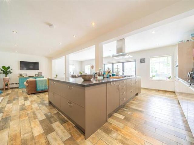 House 4 Bedroom For Sale Polegate East Sussex 650000 ELS99054714