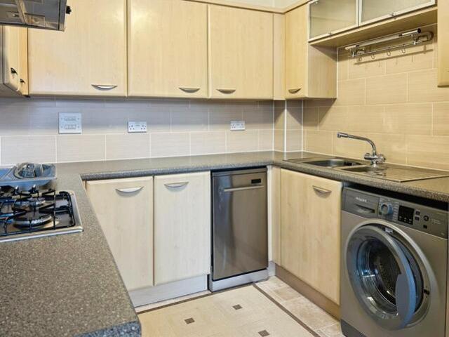 House 4 Bedroom For Sale Portskewett Portskewett 340000 ES101168546
