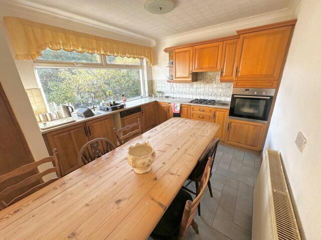 House 4 Bedroom For Sale Paignton Torbay 495000 ES99986532