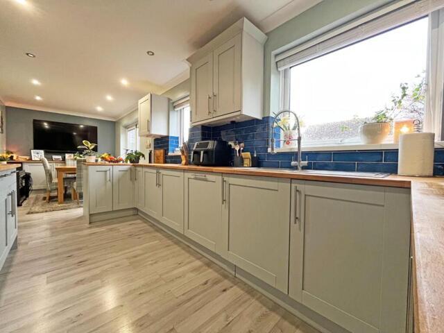 House 4 Bedroom For Sale Peterborough Cambridgeshire 360000 ELS100502887