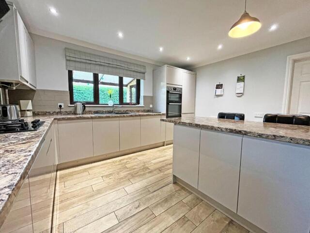 House 4 Bedroom For Sale Peterborough Cambridgeshire 470000 ES101231615