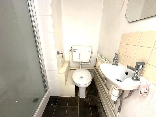 House 4 Bedroom For Sale Peartree Bridge Peartree Bridge 254995 ES98154310