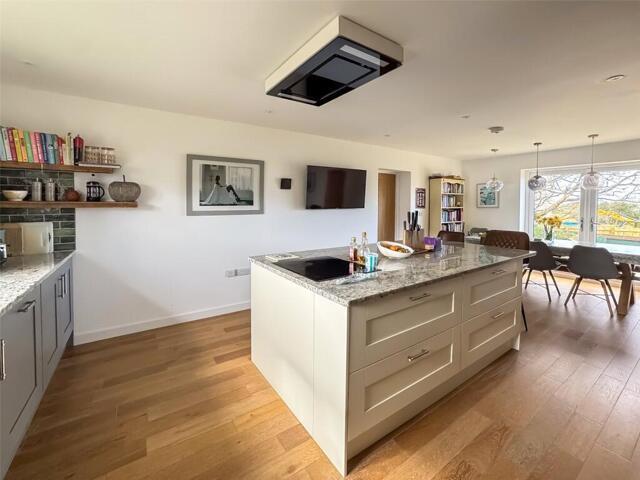 House 4 Bedroom For Sale Penzance Cornwall 600000 ES101676043