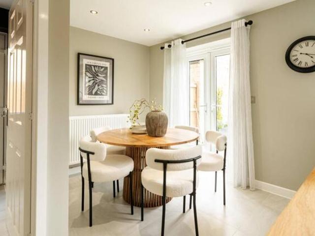 House 4 Bedroom For Sale Phoenix Park Way, Scunthorpe Phoenix Park Way, Scunthorpe 239995 ES98765847