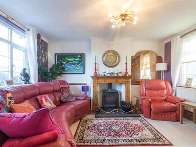House 4 Bedroom For Sale Puckeridge Puckeridge 639995 ES100787086