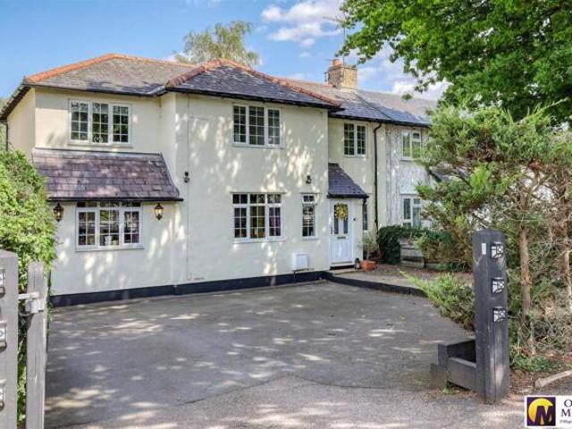 House 4 Bedroom For Sale Puckeridge Puckeridge 639995 ES101675270