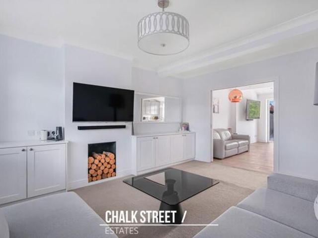 House 4 Bedroom For Sale Romford Greater London 800000 ELS101351998