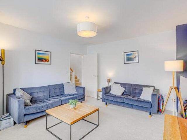 House 4 Bedroom For Sale Rayleigh Essex 525000 ELS99029535