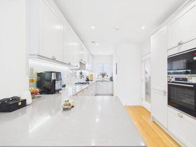 House 4 Bedroom For Sale Reading Reading 550000 ES101316263
