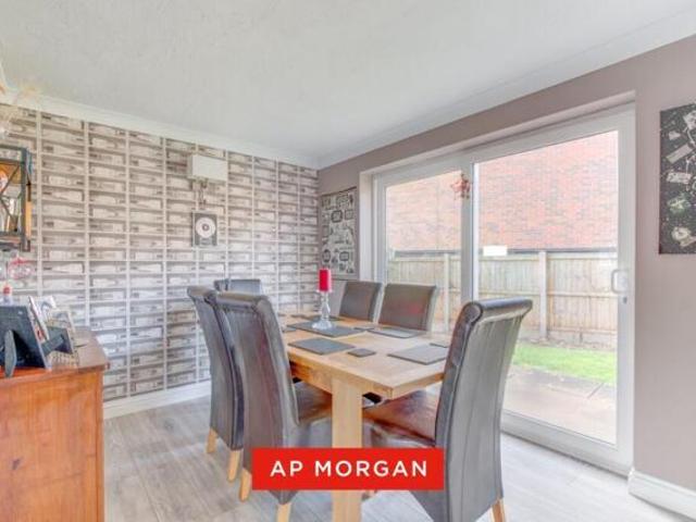 House 4 Bedroom For Sale Redditch Worcestershire 400000 ES101677943