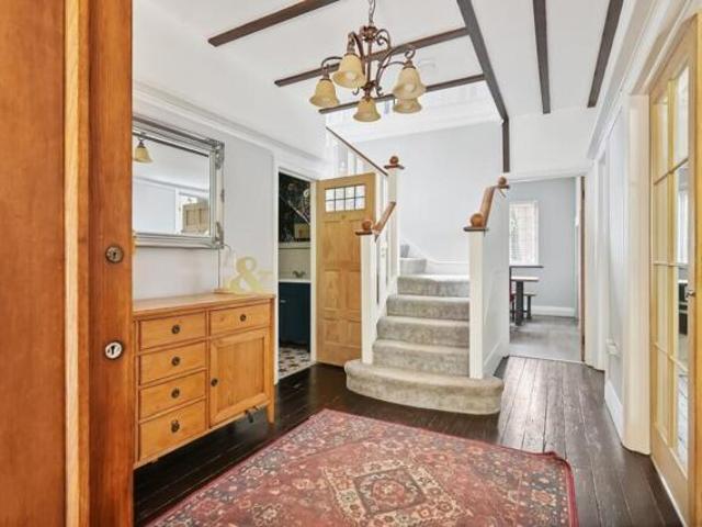 House 4 Bedroom For Sale Reigate Surrey 1325000 ELS98969253