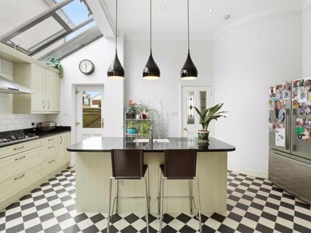 House 4 Bedroom For Sale Richmond Upon Thames Greater London 1550000 ES100917687