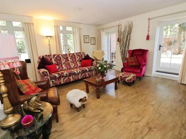 House 4 Bedroom For Sale Rugby Warwickshire 450000 ES101678446