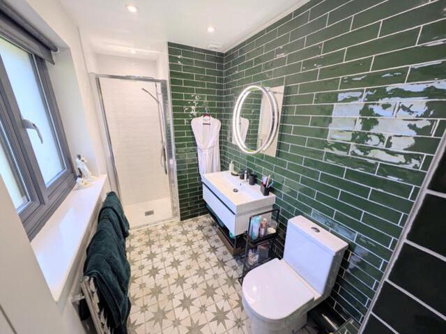 House 4 Bedroom For Sale Ryde Isle Of Wight 800000 ES100614986