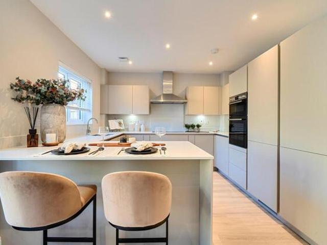 House 4 Bedroom For Sale Wokingham Wokingham 679950 ES101931797