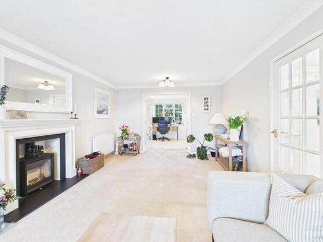 House 4 Bedroom For Sale Wokingham Wokingham 1050000 ELS101316485