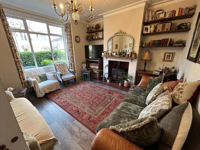 House 4 Bedroom For Sale Wolverhampton Wolverhampton 325000 ELS99736055