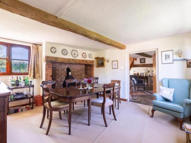 House 4 Bedroom For Sale Worcestershire Worcestershire 700000 ELS99130181