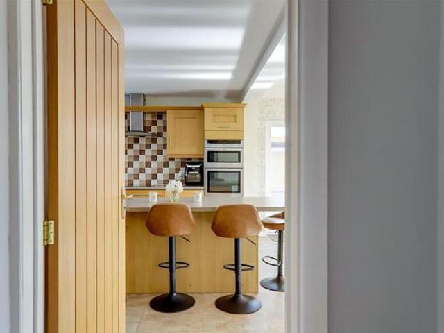 House 4 Bedroom For Sale Worthing West Sussex 1000000 ELS101168356
