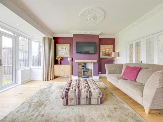 House 4 Bedroom For Sale Waterfoot Antrim 475000 ES98204603