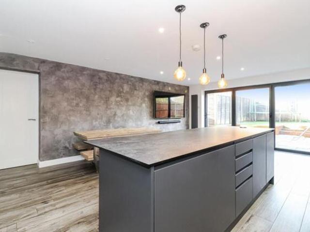 House 4 Bedroom For Sale Watford Hertfordshire 750000 ELS100366243