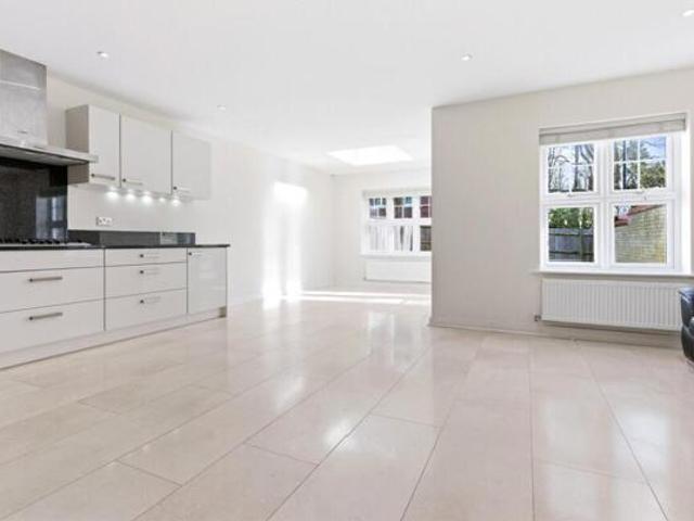 House 4 Bedroom For Sale Watford Hertfordshire 840000 ES100541070