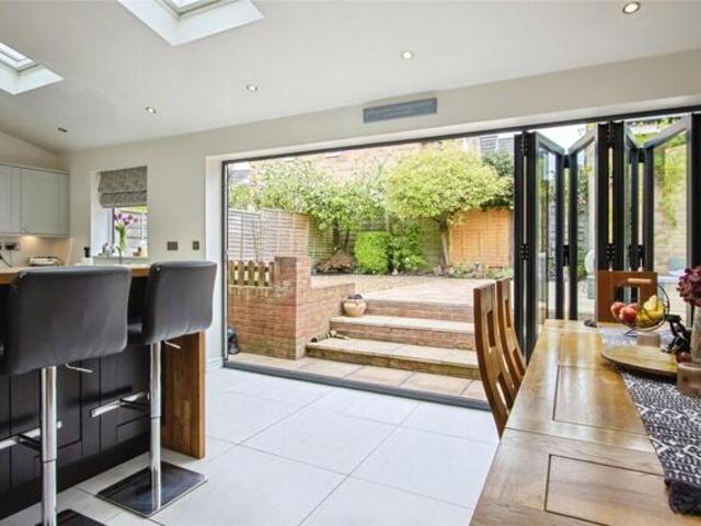 House 4 Bedroom For Sale Wakefield Wakefield 430000 ES98687841