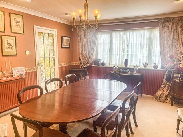 House 4 Bedroom For Sale Wallingford Oxfordshire 1100000 ELS100024109