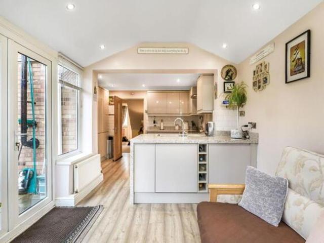House 4 Bedroom For Sale Warwickshire Warwickshire 460000 ES99277852
