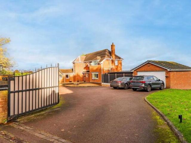 House 4 Bedroom For Sale Wetley Rocks Wetley Rocks 800000 ELS99735827