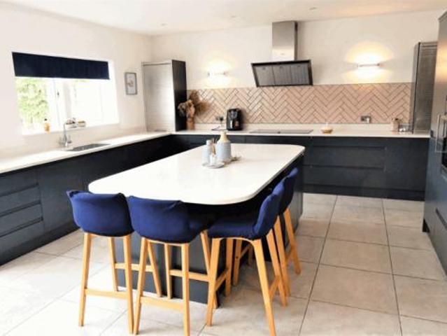 House 4 Bedroom For Sale Weymouth Dorset 1000000 ELS100132623