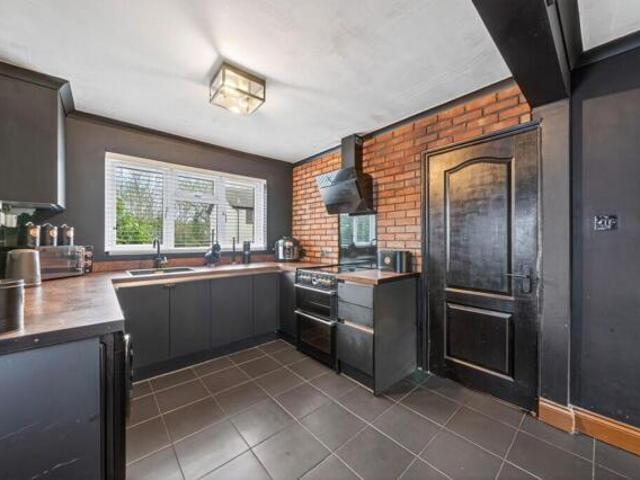 House 4 Bedroom For Sale Wellingborough Northamptonshire 350000 ELS100917797
